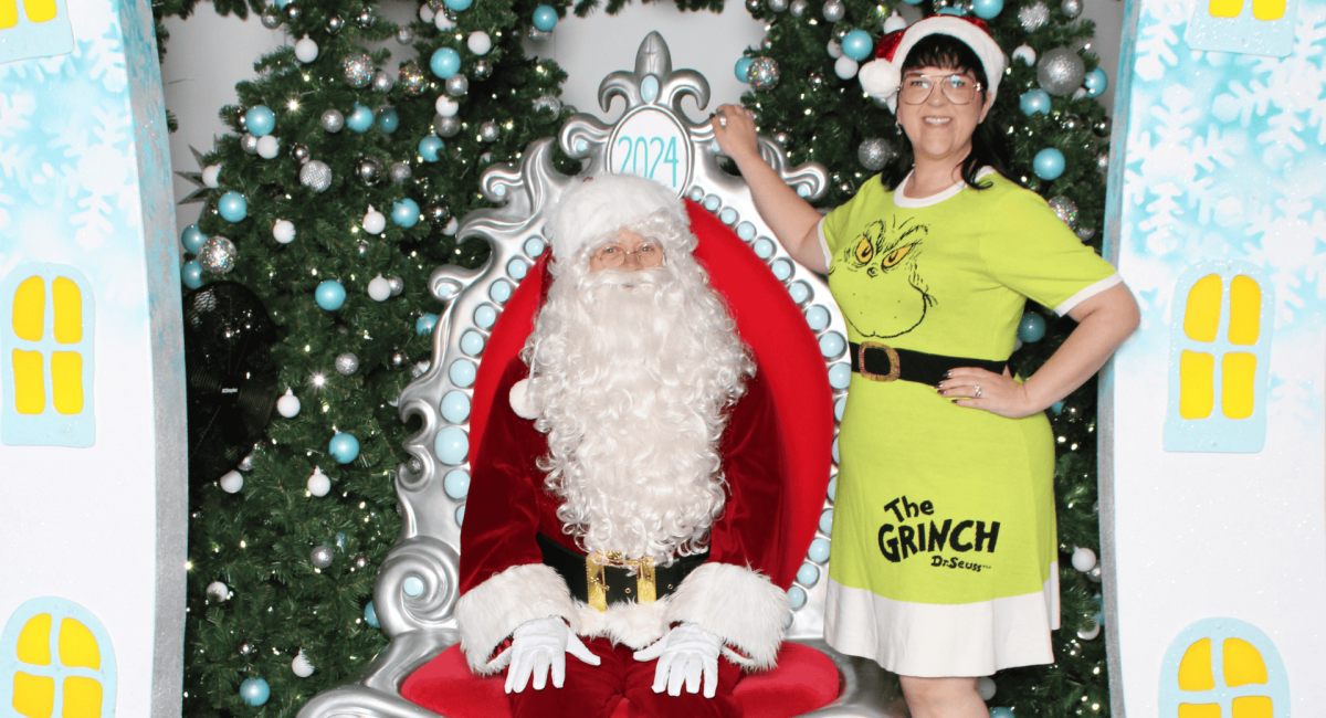 A Sprinkling of Christmas - HOTA